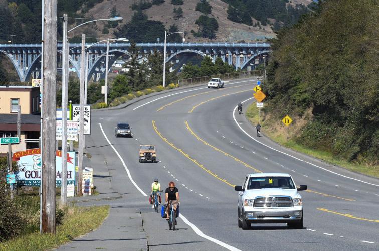 Highway 101: Sidewalk & Bike Route Upgrades Begin | News | currypilot.com