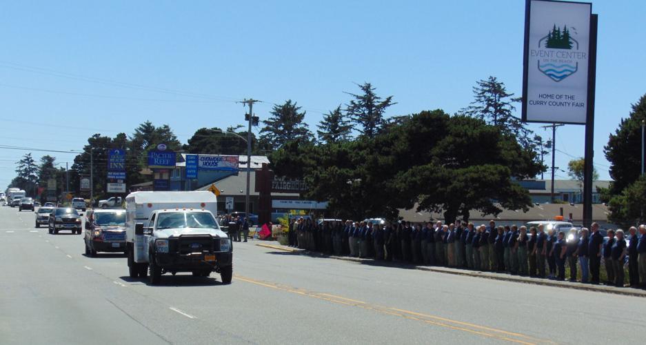 Update / Community mourns loss of U.S. Forest Service firefighter ...
