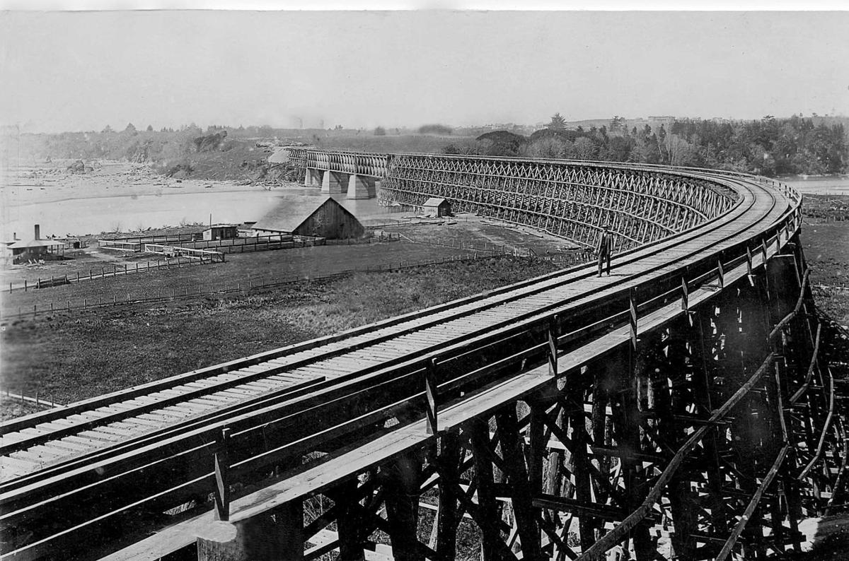 Photos / Back in the Day: Chetco River Railroad Bridge | News Paid ...