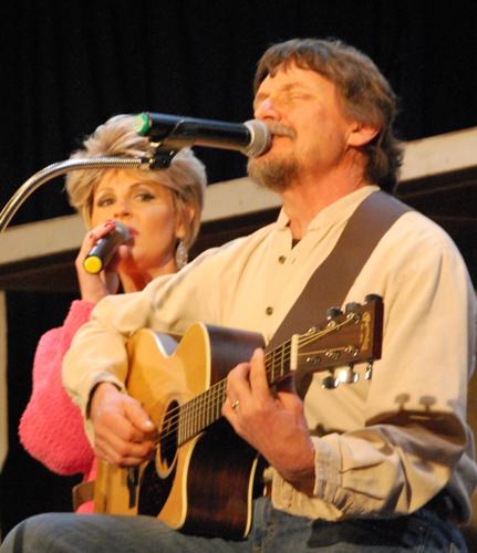 Celebrating 'Hee Haw': Hundreds flock to Rocky Hock tribute show | News ...