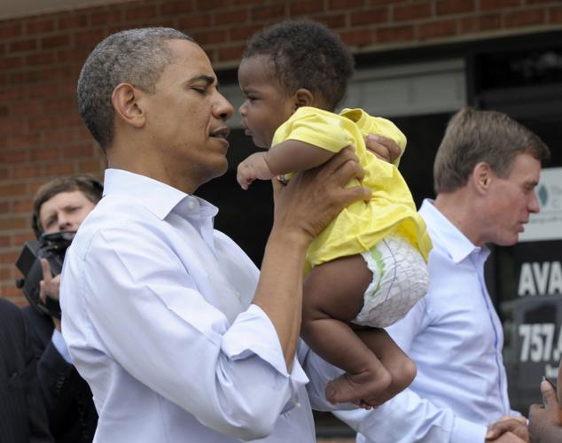 President Obama arrives in Norfolk, July 13 | Multimedia | dailyadvance.com