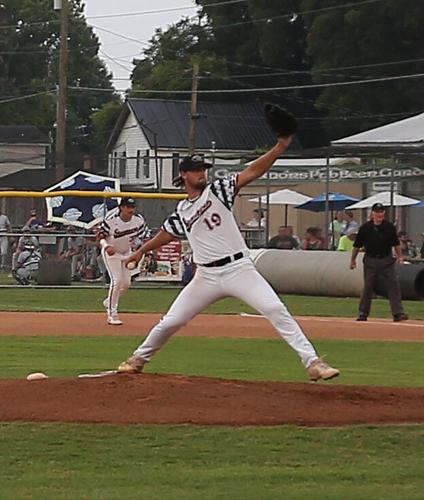 Morris, Steamers hold off River Bandits | Local | dailyadvance.com