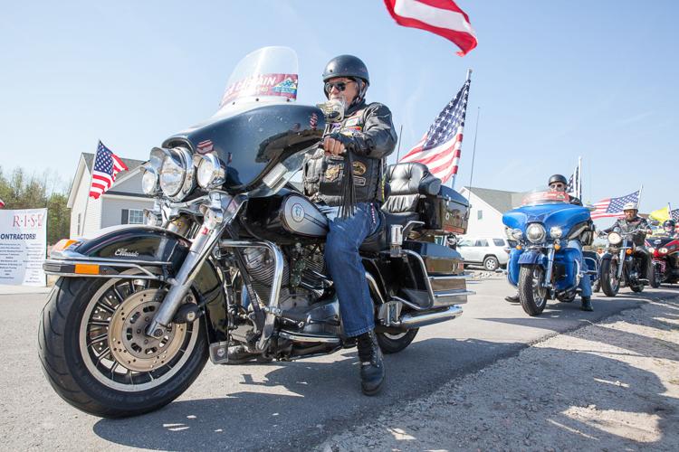 Soldier's new home dedication | Multimedia | dailyadvance.com