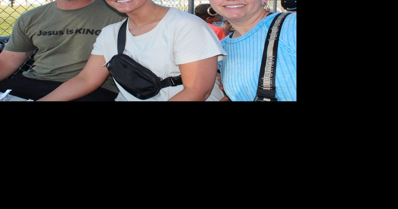 Fans welcome return of Steamers' baseball | News | dailyadvance.com