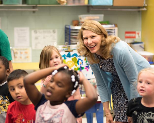 Kristen Cooper visits Sheep-Harney | Multimedia | dailyadvance.com