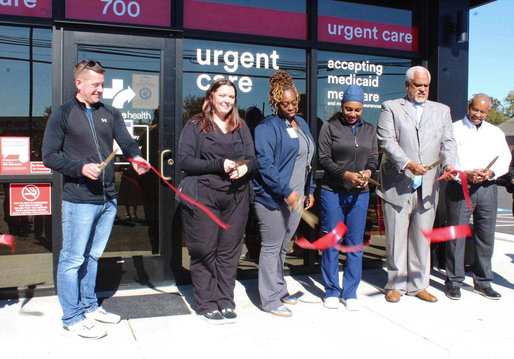 Fast Pace Urgent Care cuts the ribbon | Local News | dailyadvance.com