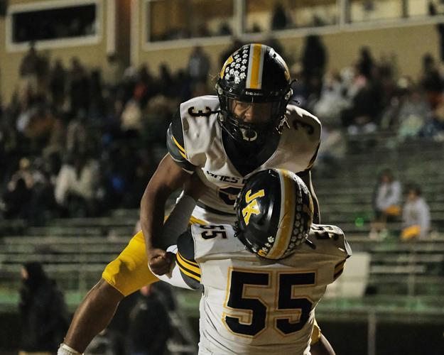 Eagles advance to regional final with 46-28 win over James Kenan | High ...