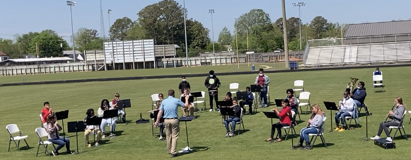 Edenton-Chowan Schools bands perform | Features | dailyadvance.com