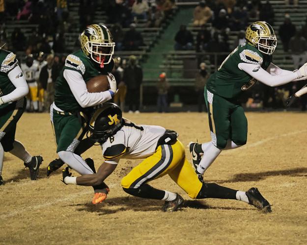 Eagles advance to regional final with 46-28 win over James Kenan | High Schools | dailyadvance.com