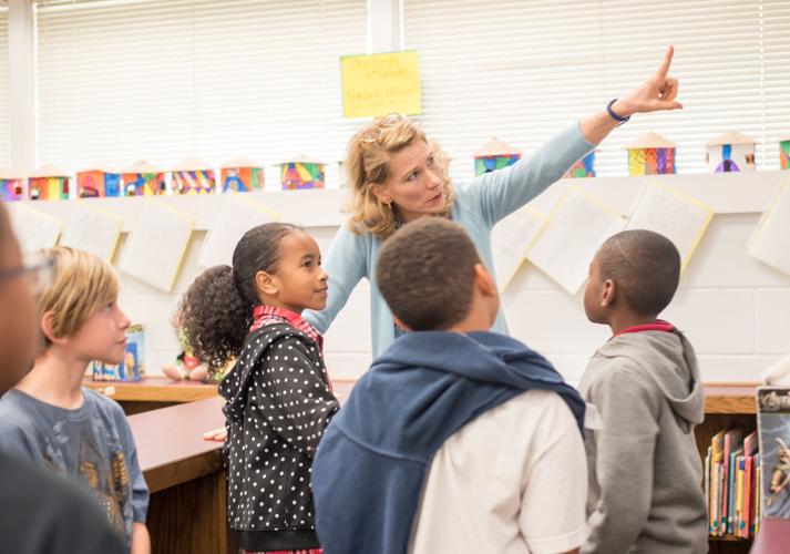 Kristen Cooper visits Sheep-Harney | Multimedia | dailyadvance.com