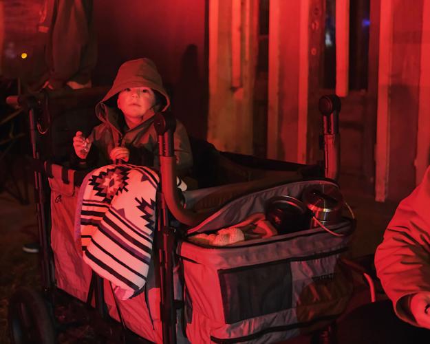 Thousands line Ehringhaus, downtown streets to watch Christmas Parade ...