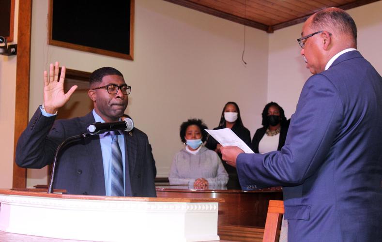 Ruffin swearing in packs Mt. Olive | News | dailyadvance.com