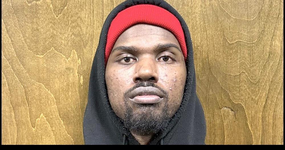 Hayes charged with sex offenses | News | dailyadvance.com