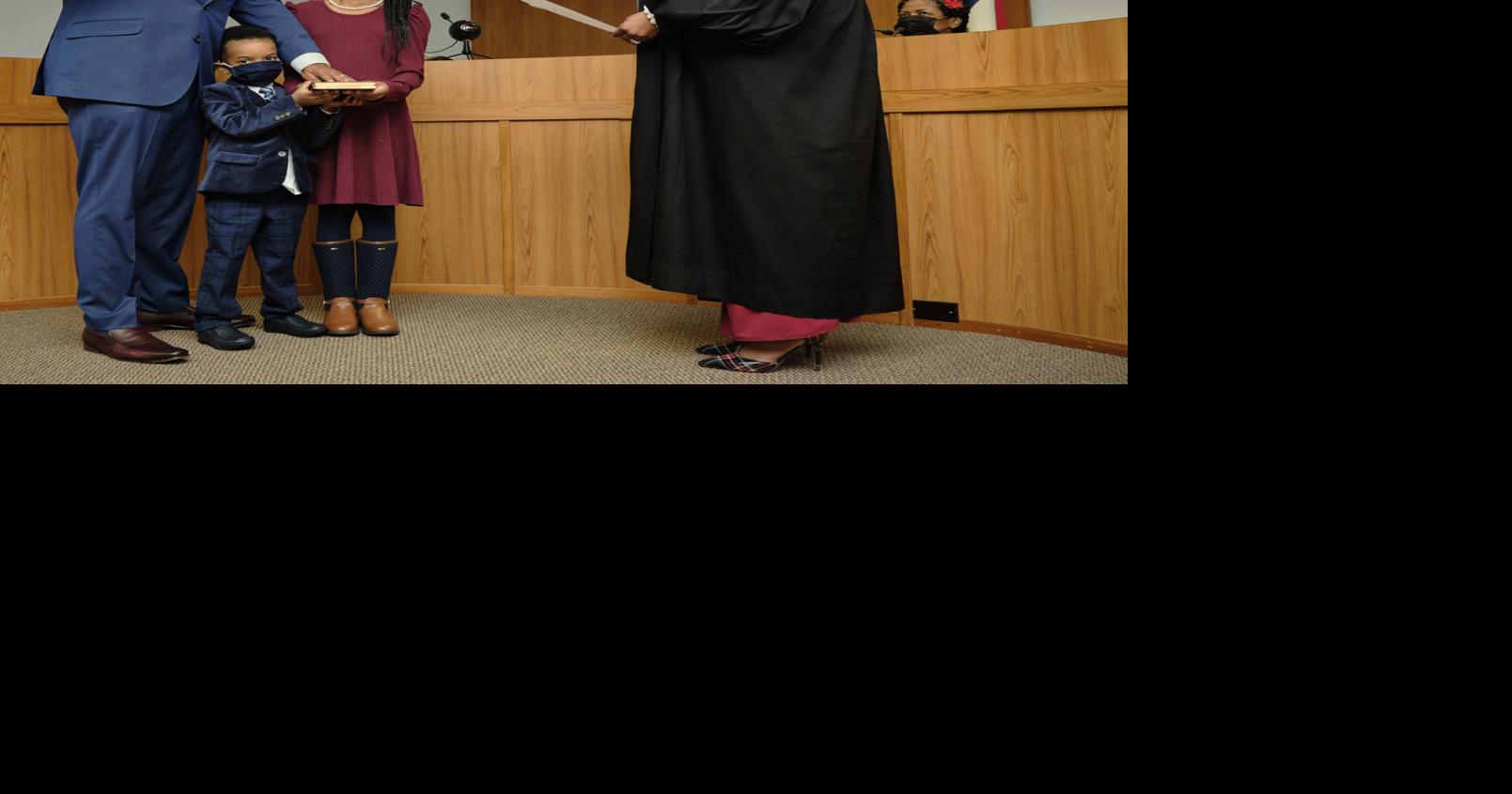 Freeman sworn in as city manager; husband of local district court judge ...