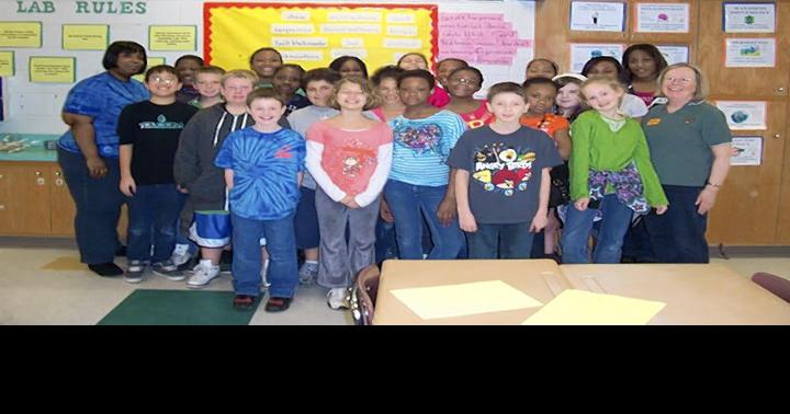 Elizabeth City-Pasquotank Public Schools: Science, family demonstration ...