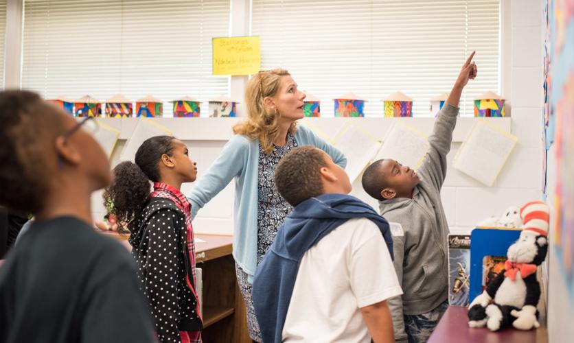 Kristen Cooper visits Sheep-Harney | Multimedia | dailyadvance.com