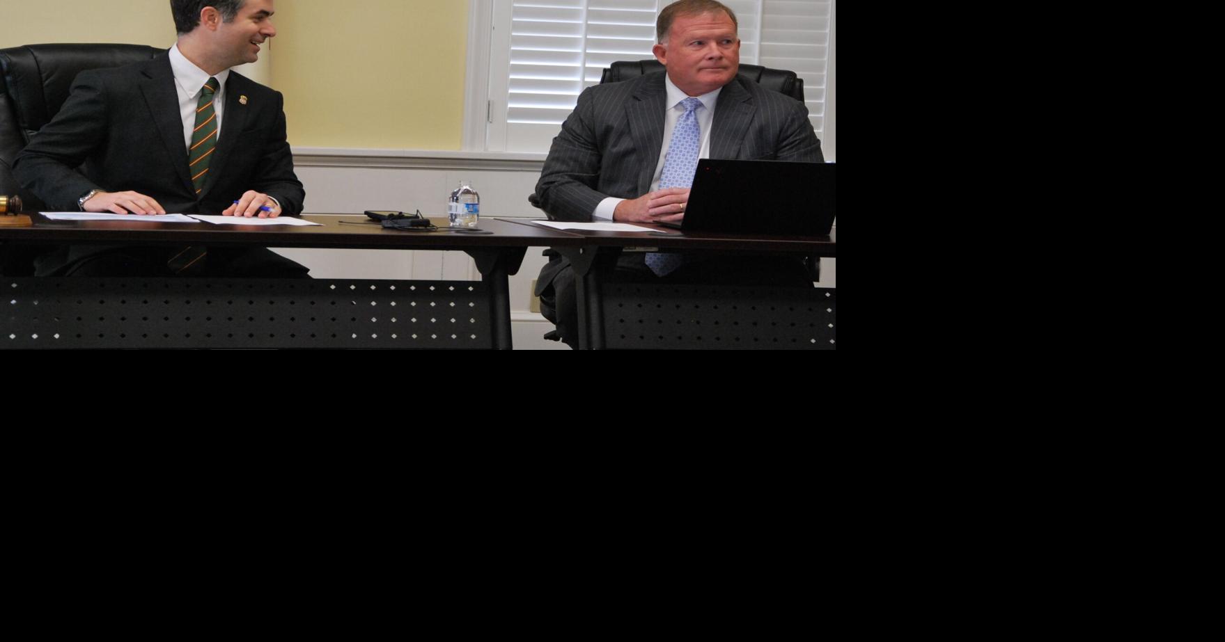Plan of attack: Easley urges cooperation in fight against gangs, gun ...