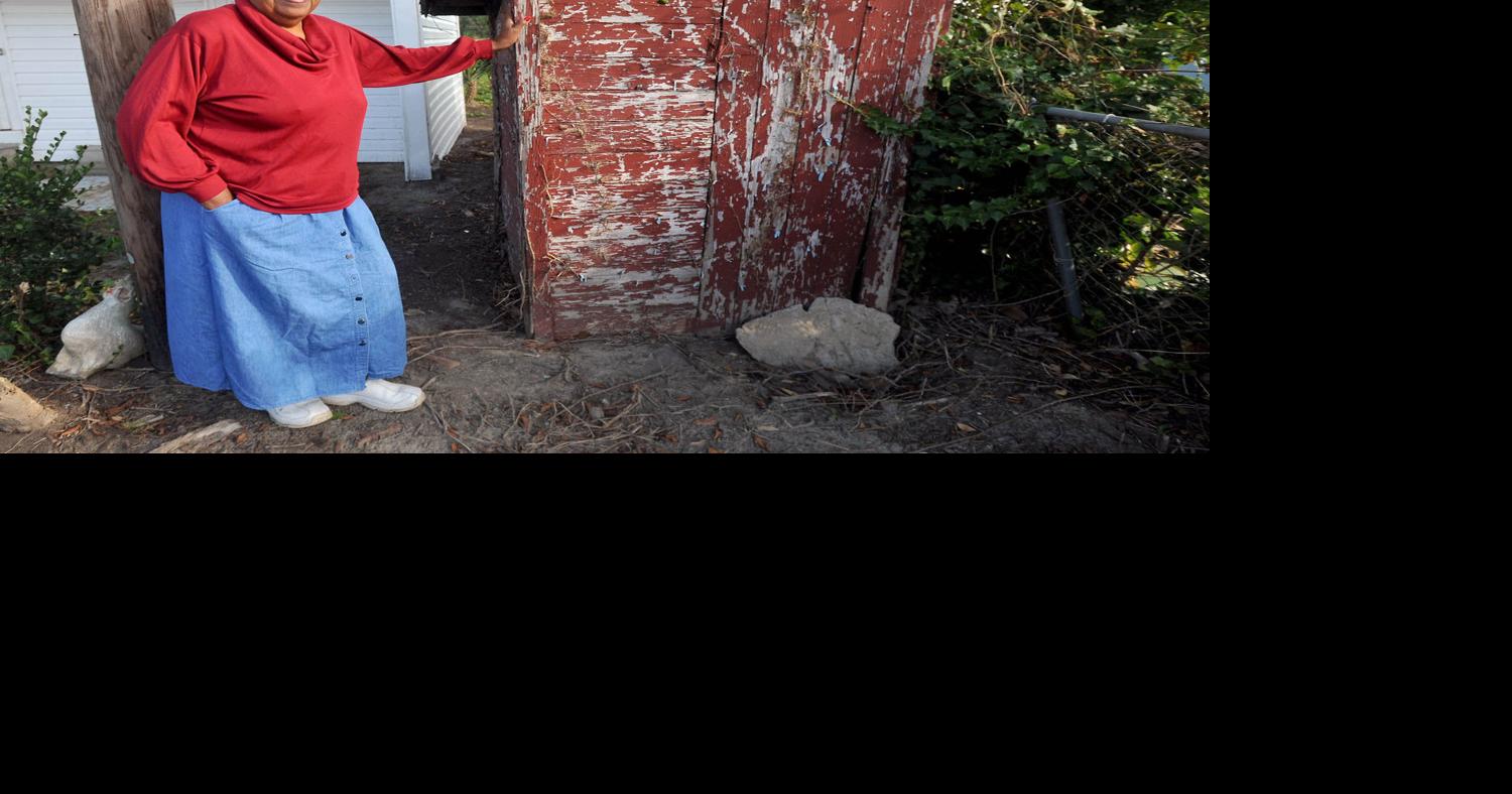 Mary Sharp keeps in touch with her past | News | dailyadvance.com