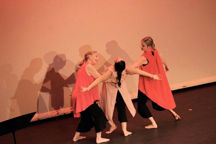 Painter enjoyed artist collaborations during SPLASH! | Feature Story | dailyadvance.com