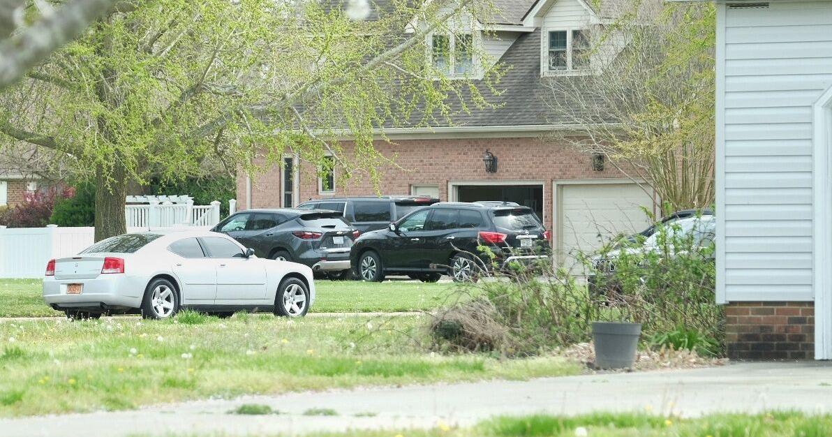 Fed probation, parole officers conduct search at EC home | Local News ...