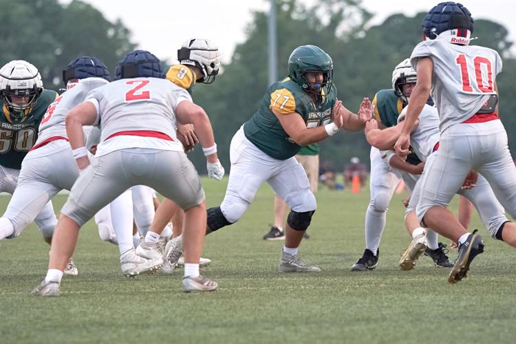 Lawrence Academy football preparing for season | Sports | dailyadvance.com