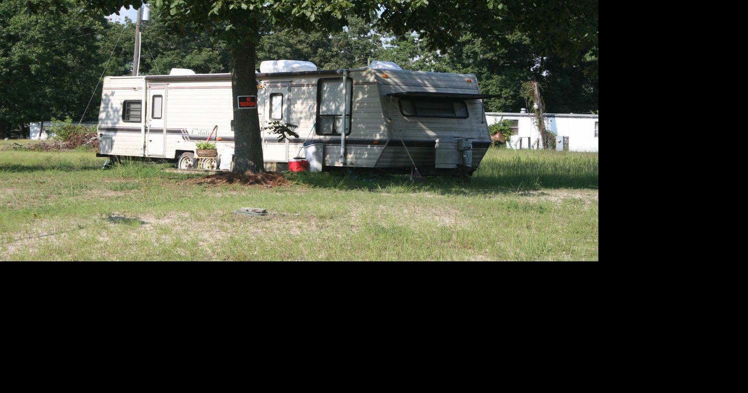 Chowan Beach residents seek county’s help fixing eyesores | News ...