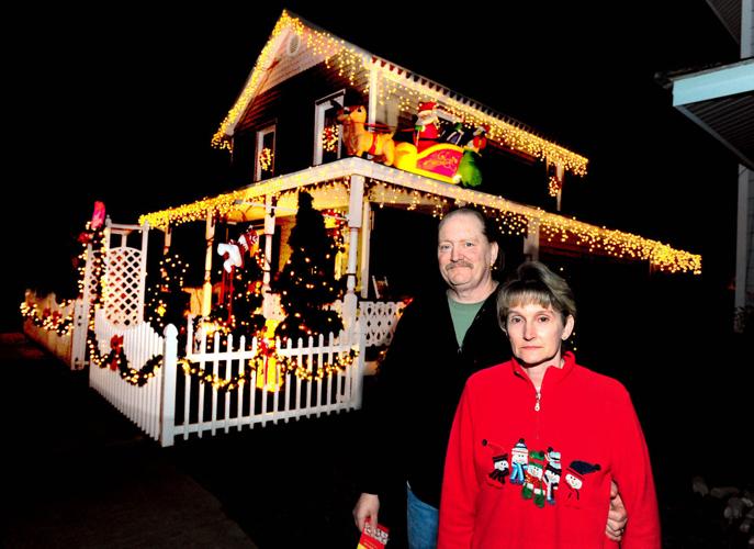 Christmas lights make the season bright: Holiday lights contest winners ...