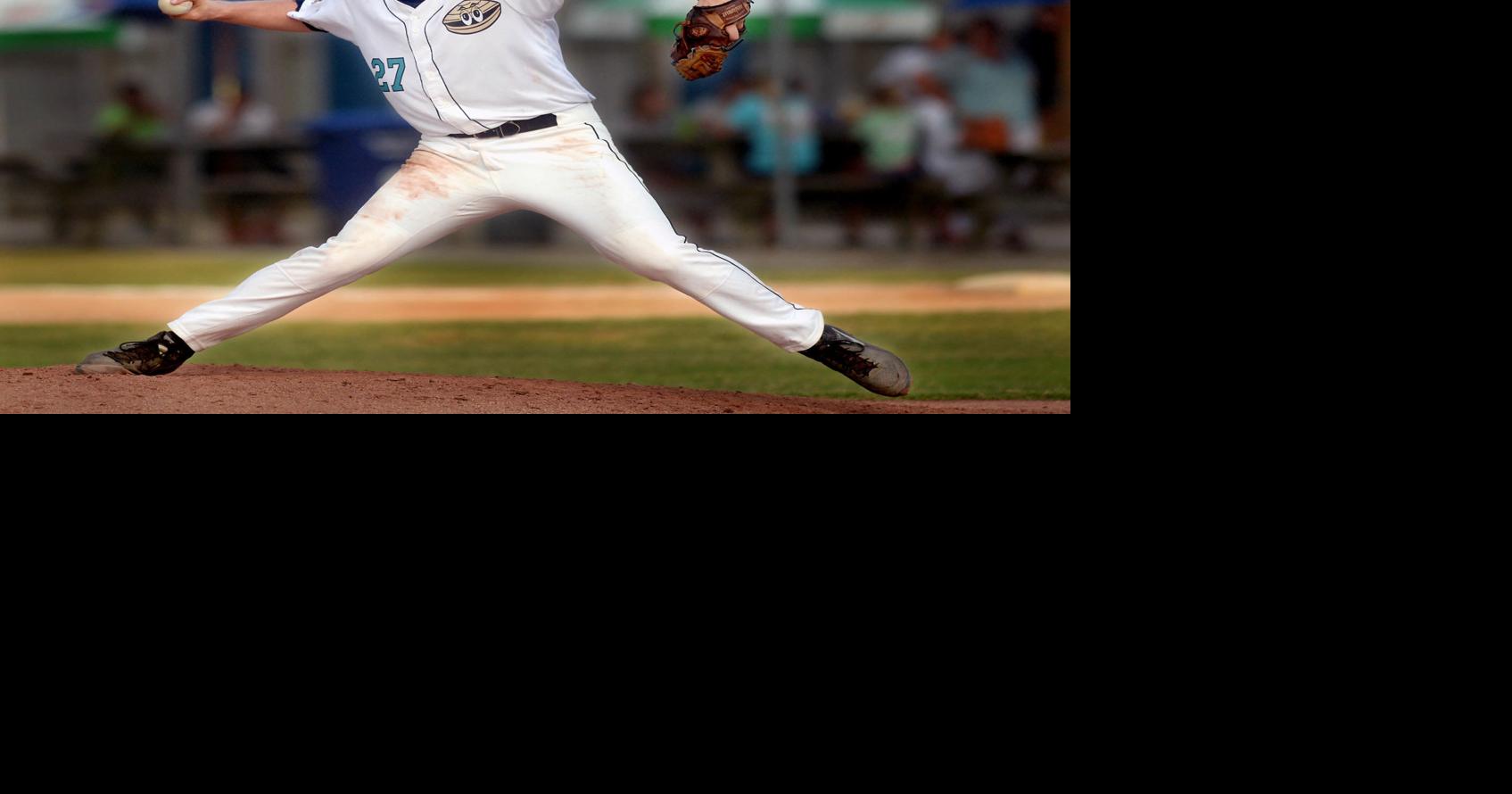Ex-Steamer Dobnak makes MLB debut with Twins | Local | dailyadvance.com