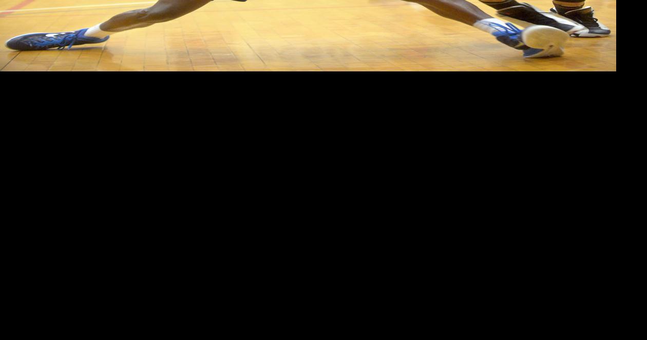 ECSU basketball, Feb. 21 | Multimedia | dailyadvance.com