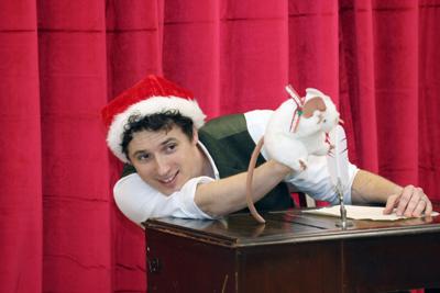 Shepherd Shakespeare Co. performer thrills, teaches kids in Camden ...