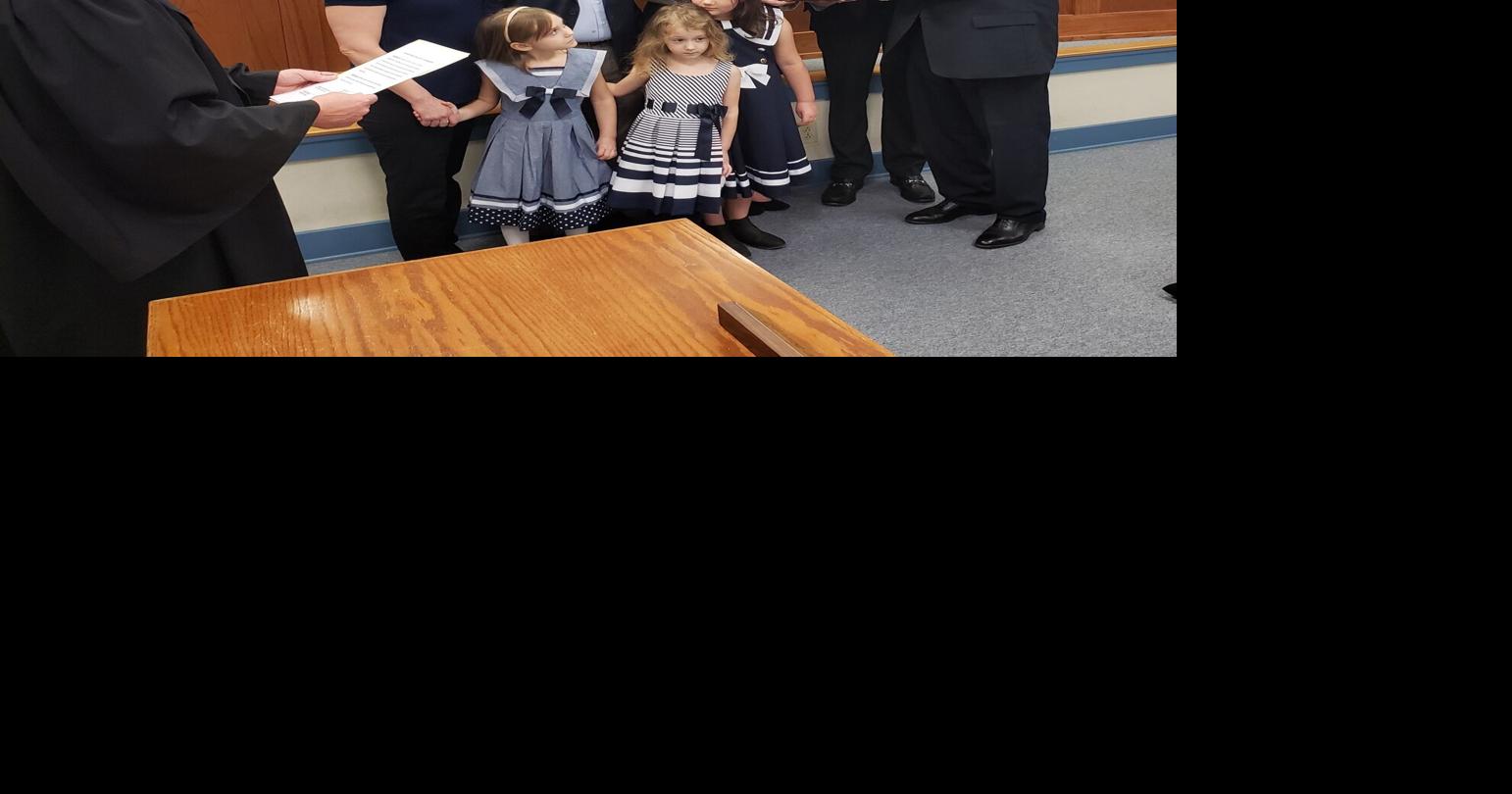 Taking office: Davis sworn in as new commissioner | Local News ...