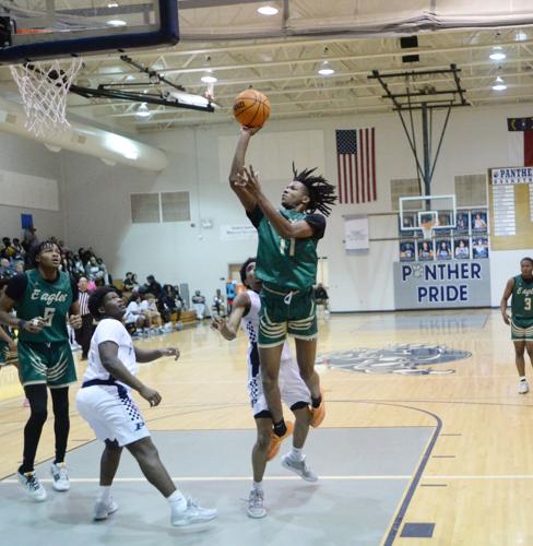 Northeastern boys end regular season on 9-game win streak with 92-62 ...