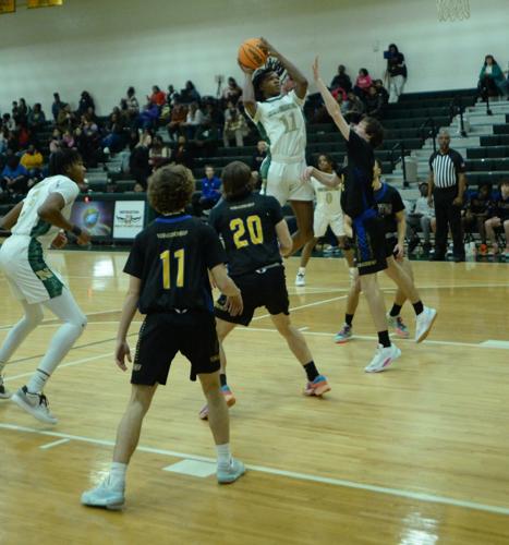 Eagles defeat Holmes 62-53 in NCC tourney | | dailyadvance.com