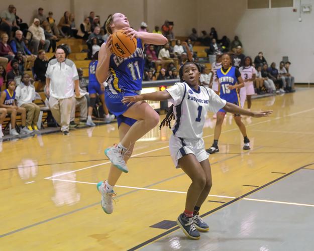 Aces' comebacks fall short in Panthers' sweep | Sports | dailyadvance.com