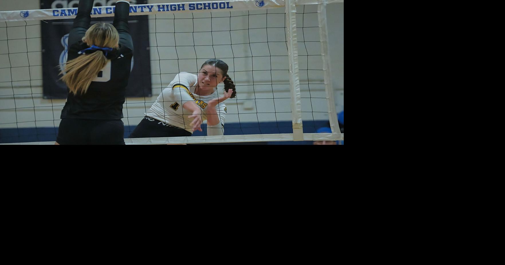 Pirates, Bruins battle in Camden | News | dailyadvance.com