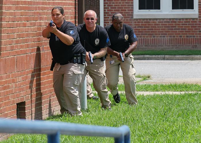 Thor's on the case: ECSU police train with new bomb dog | Local News ...