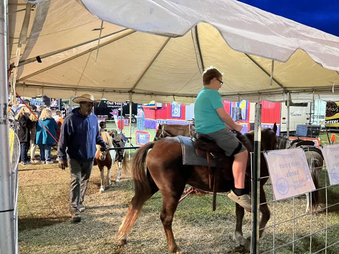 Chowan County Fair draws huge crowds | Features | dailyadvance.com