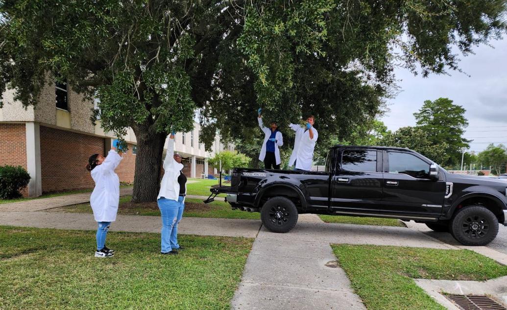 ECSU students make genetic research history | News | dailyadvance.com