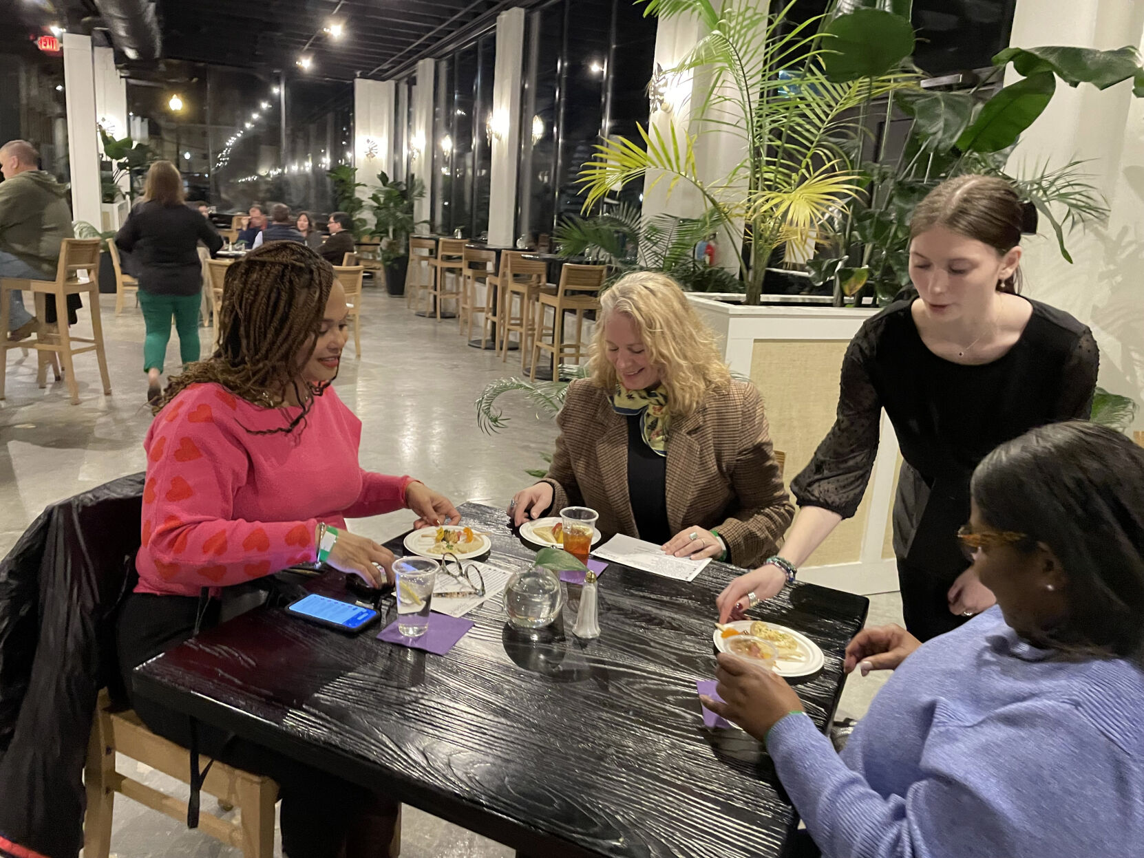 Savor, Sip and Stroll | Local News | dailyadvance.com