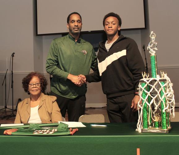 New Life's Dontrel Lee to play at MACU | Local | dailyadvance.com