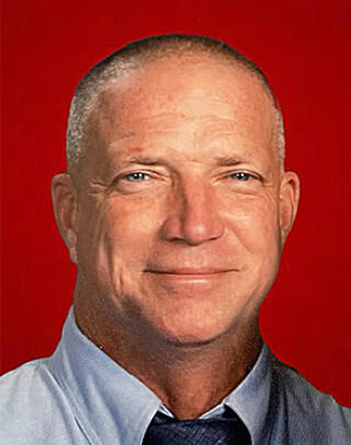 Barry Harwood Oliver | Obituaries | dailyadvance.com