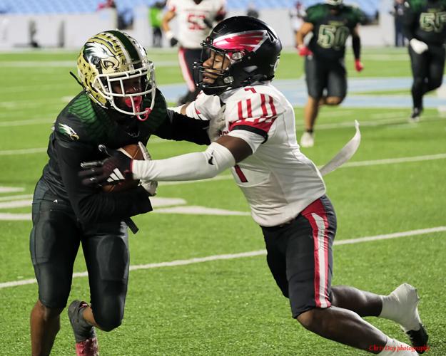 Northeastern battles in state football championship | Multimedia ...