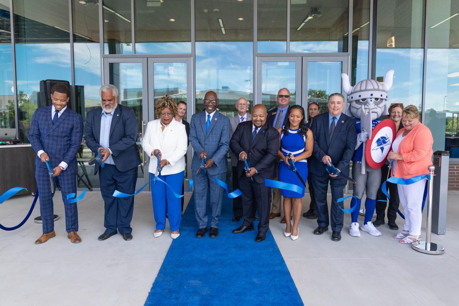 New $15M dining hall opens on ECSU campus | Local News | dailyadvance.com