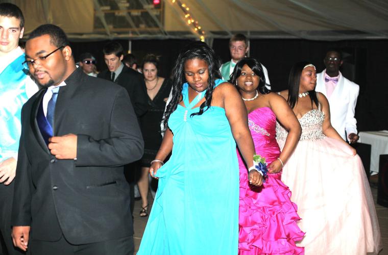Prom night, Perquimans County High School | Multimedia | dailyadvance.com