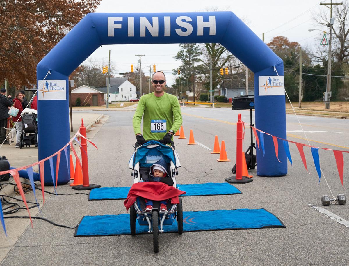 Kid First: Stroller-pushing dad wins Turkey Trot | Local News ...