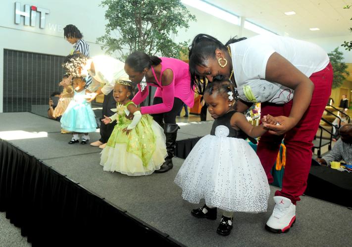 2013 Sunburst Beauty Pageant | Multimedia | dailyadvance.com