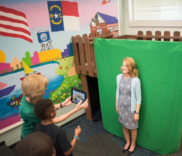 Kristen Cooper visits Sheep-Harney | Multimedia | dailyadvance.com