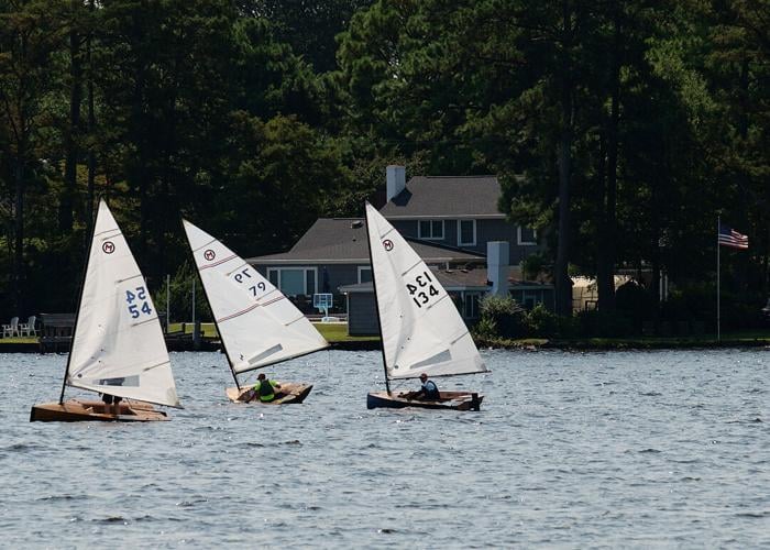 Flitting across Pasquotank: Rabbit claims Classic Moth Boat title ...