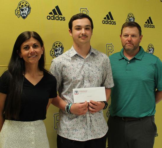 Stacey, Swinney awarded Cole, Daugherty scholarships | Features ...