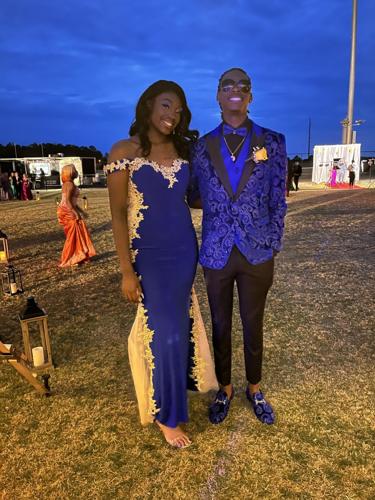 Food, dancing, fireworks highlight PCHS Prom 2022 | | dailyadvance.com